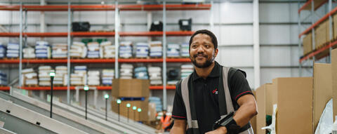 International Logistics Solutions & Parcel Delivery | Landmark Global